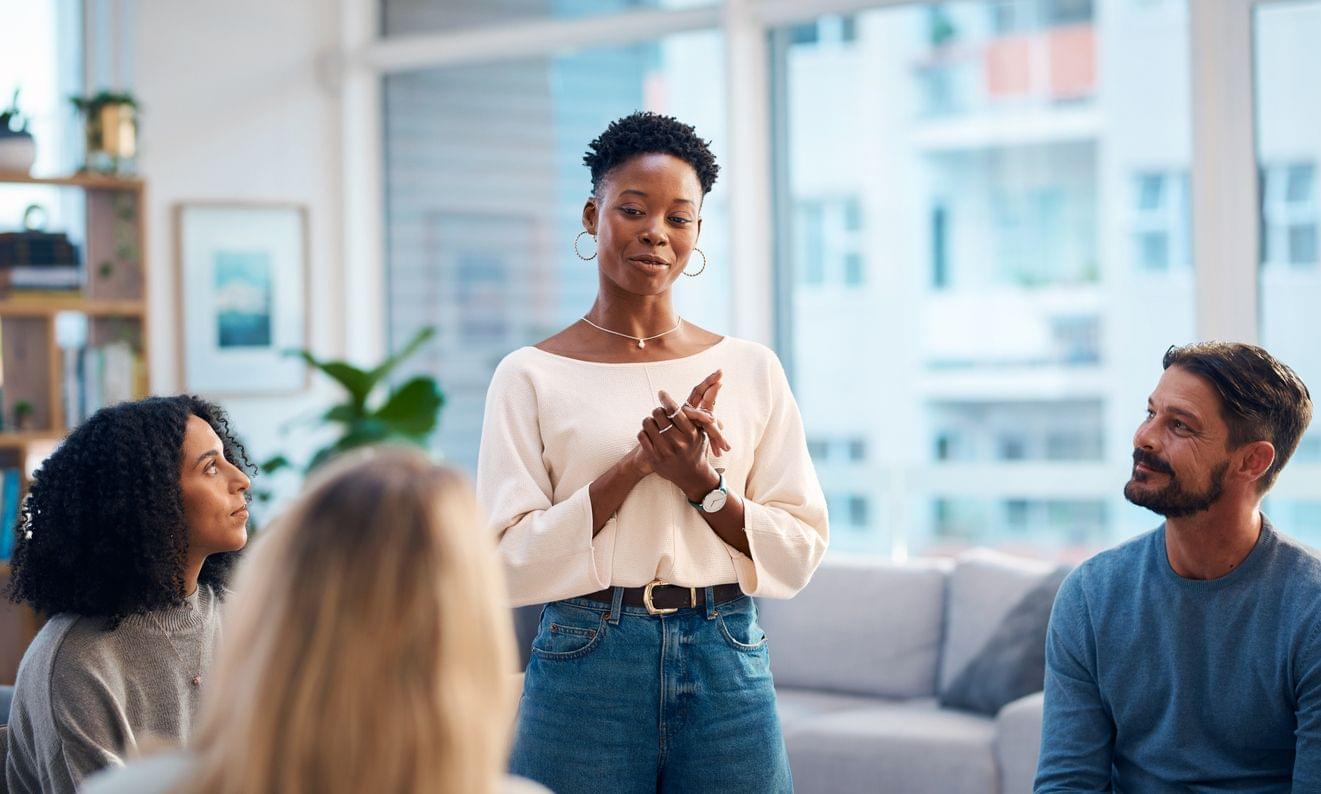 Dementia Support Group: What To Look For In A Facilitator | Trualta