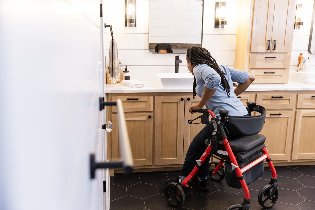 Rollator Walker: A Caregiver’s Tool Promote Independence | Trualta