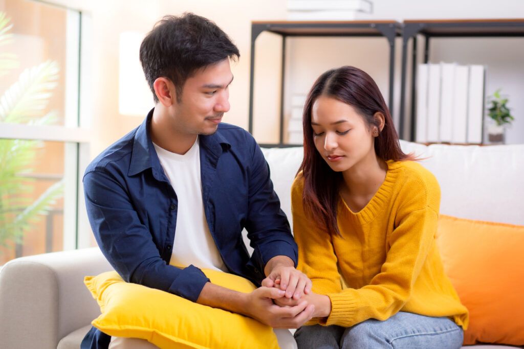 What To Say To Someone With Cancer: A Guide | Trualta