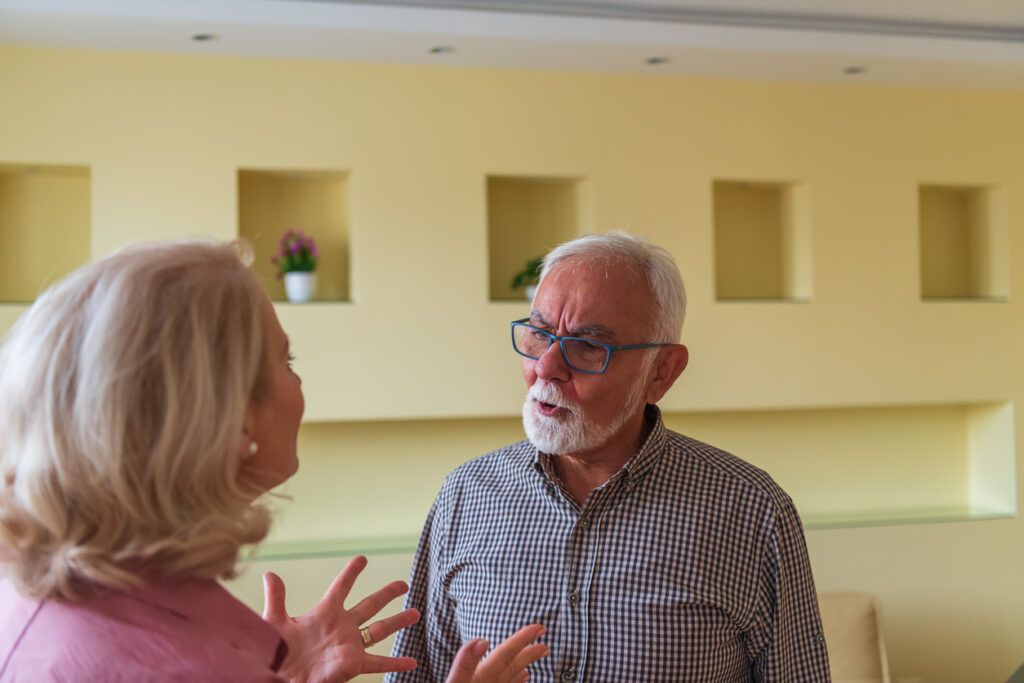 Aggressive Dementia: Caregiver Do’s & Don’ts | Trualta